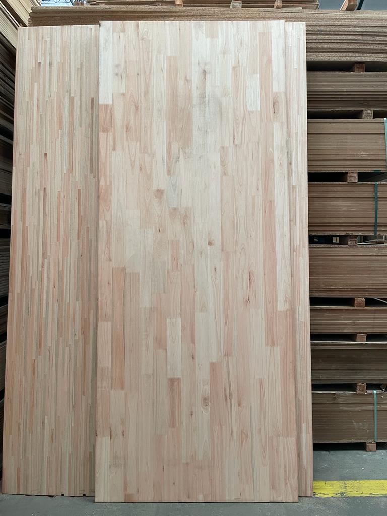 PLACA FINGER EUCALIPTUS 20MM (3.05X1.22) - Multiplacas