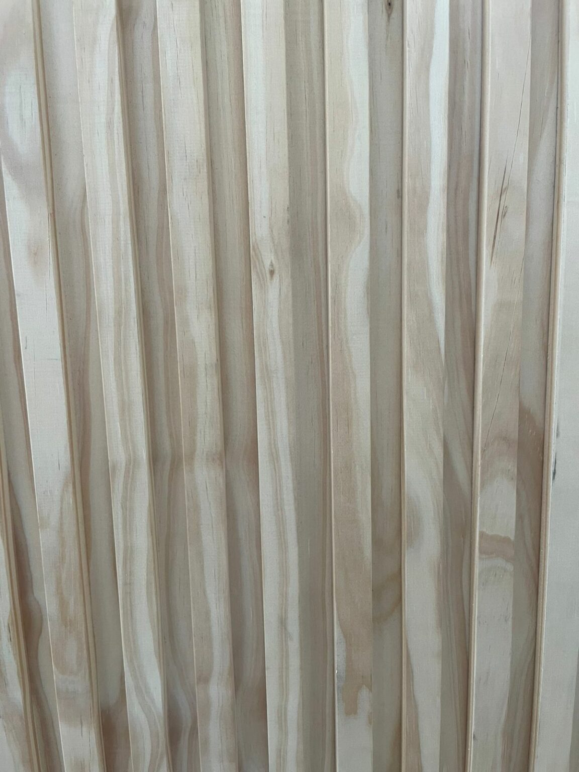 MACHIMBRE REVEST. ALISTONADO 1X2X3.05 PINO - Multiplacas